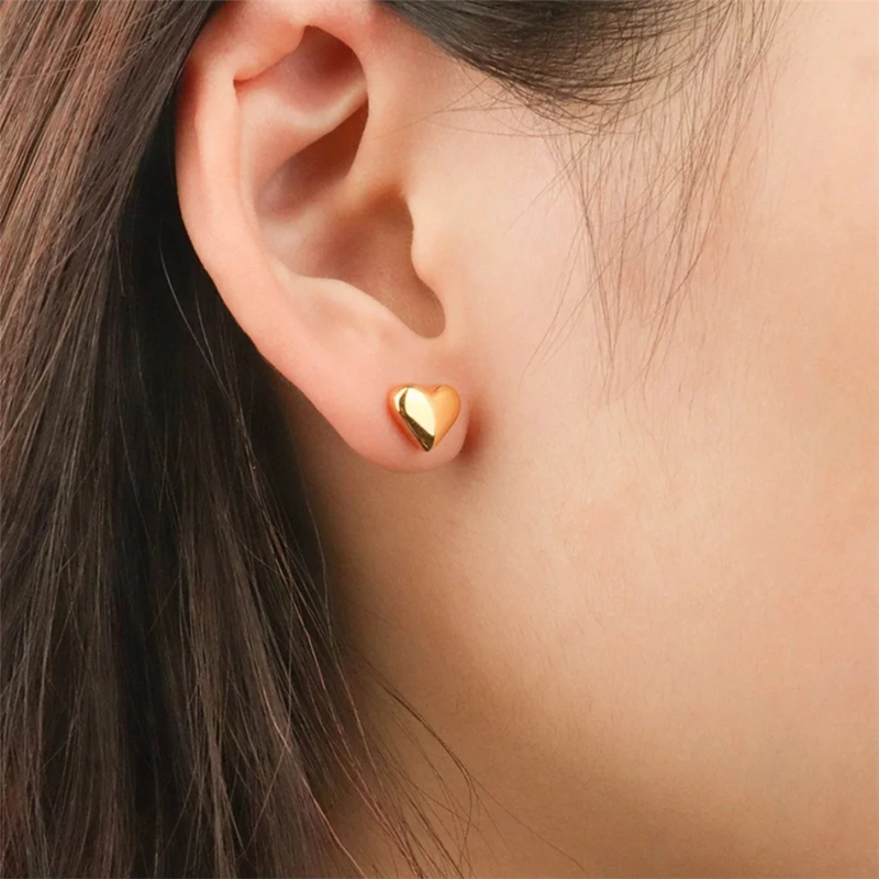 Earrings – Phoera Cosmetics
